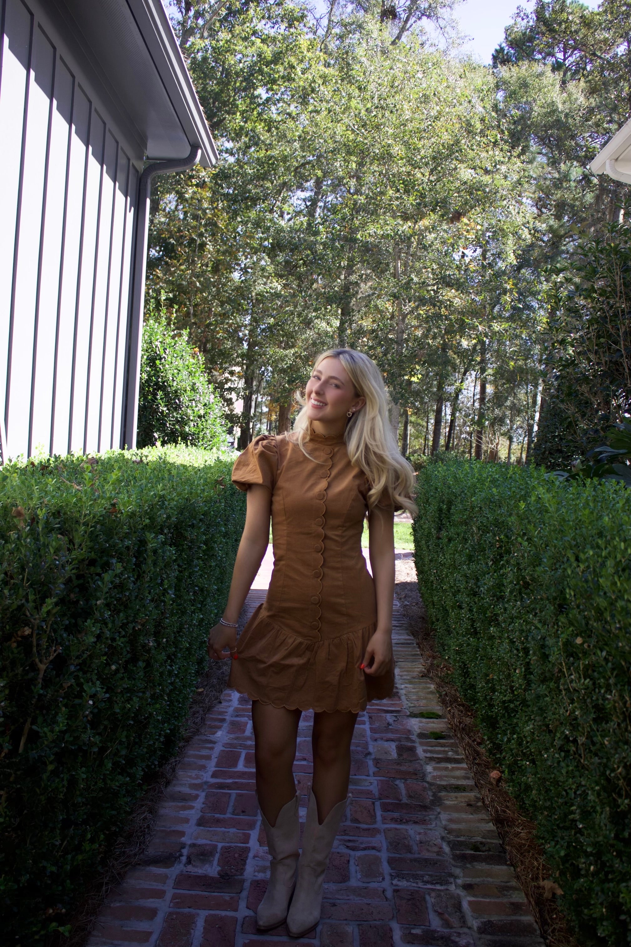 The Thankful & Timeless Mini - Camel – Shop Red